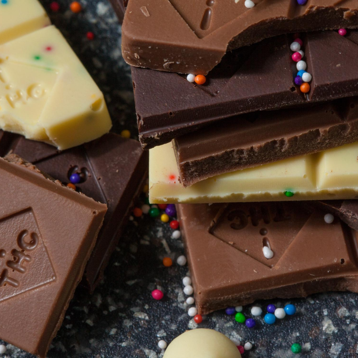 Chocolate Assorted Flavors (100mg) | Dixie | Chocolate Bar - Jane